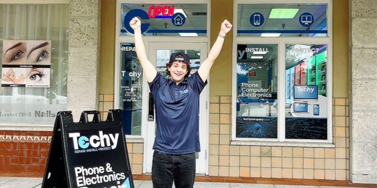 Your Best Choice for a Cell Phone Repair Franchise - Techy Company